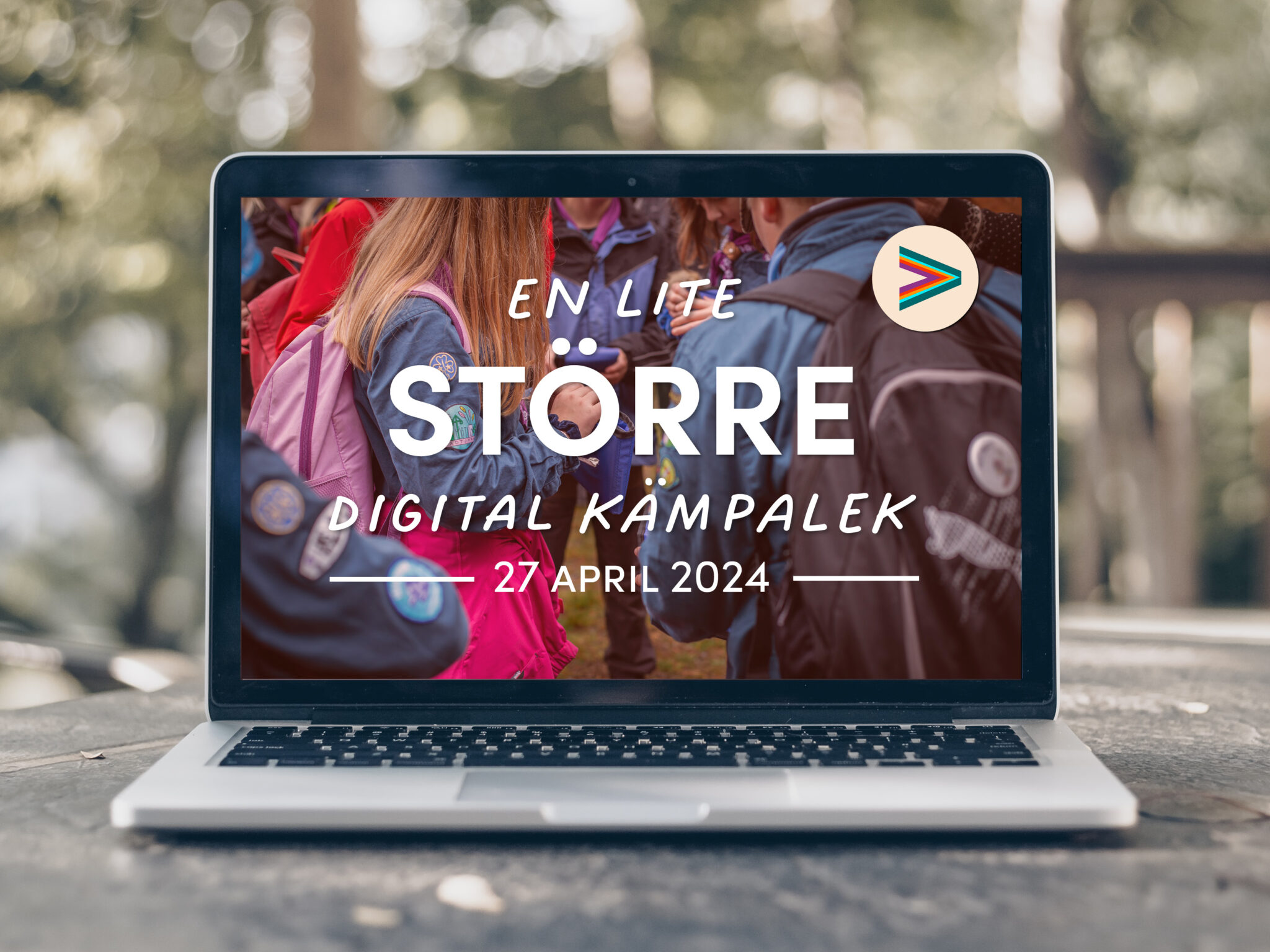 En lite STÖRRE Kämpalek - Större - Equmenias nationellt scoutläger